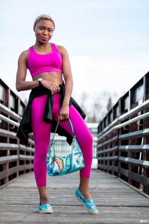 Fabletics vs Lululemon Leggings: Which Leggings is Better? Worth It?